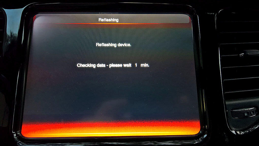Uconnect Software Update - 8.4